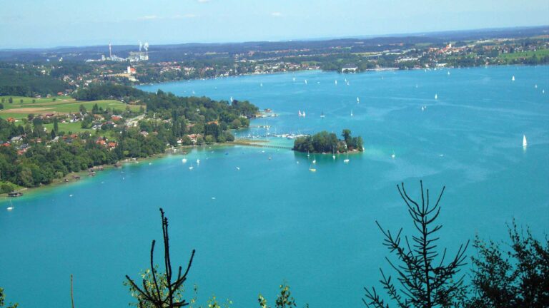 Ganzjahresfahrplan | Attersee-Schifffahrt